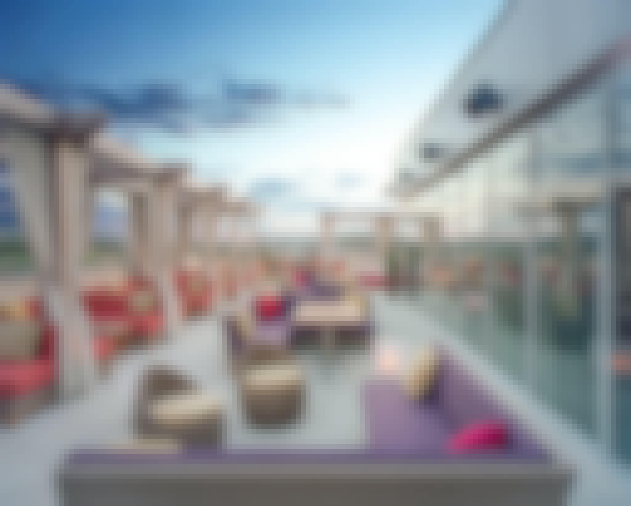 Commercial Glass Walls in the Best Rooftop Bars in North America