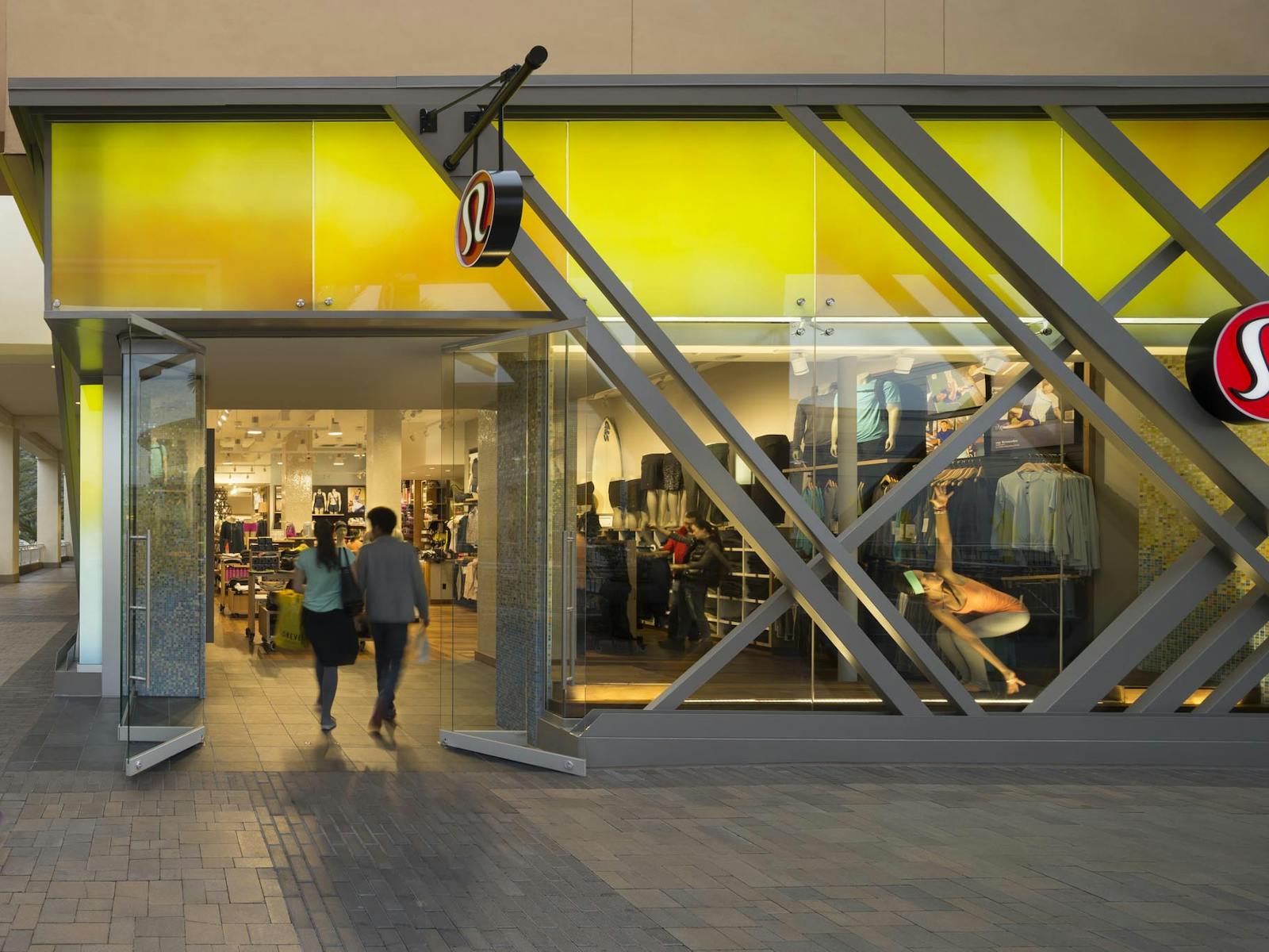 Frameless Glass Walls Styles Pricing And More Nanawall